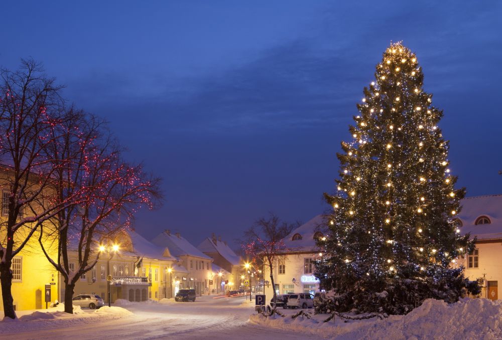 Sărbători de iarnă şi obiceiuri la români | avantaje.ro