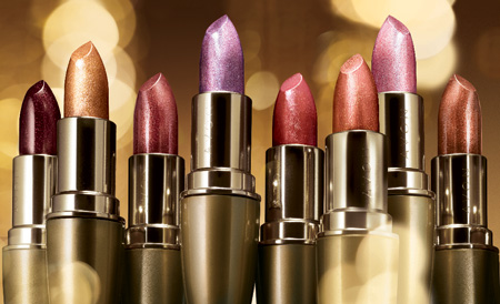 Ruj Ultra Colour Rich 24K Gold de la Avon | avantaje.ro