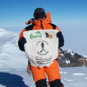 Crina COCO Popescu este prima alpinista din lume care incheie circuitul ...