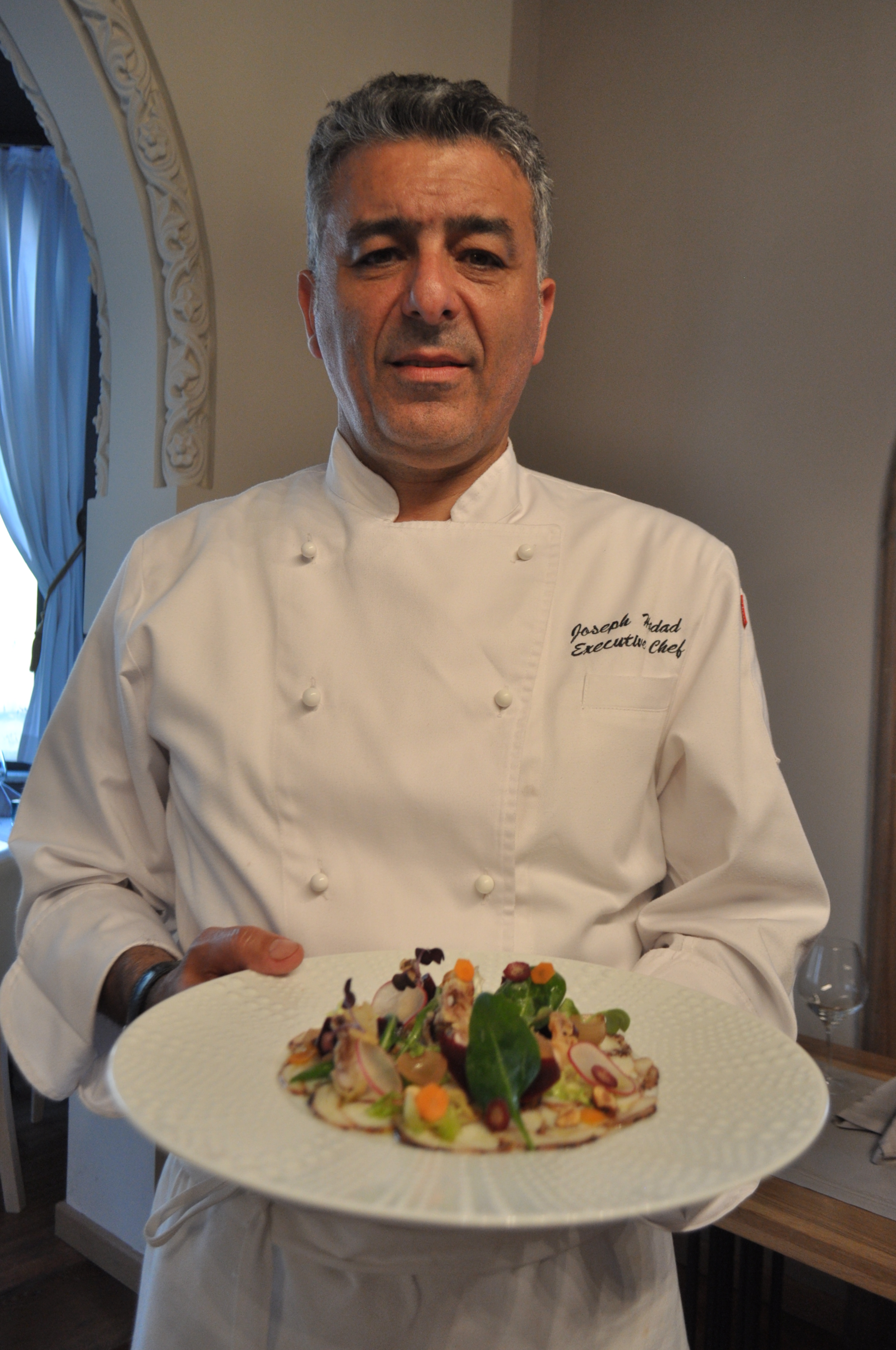 Dinner in the Sky și Chef Joseph Hadad duc gastronomia la înălțime ...