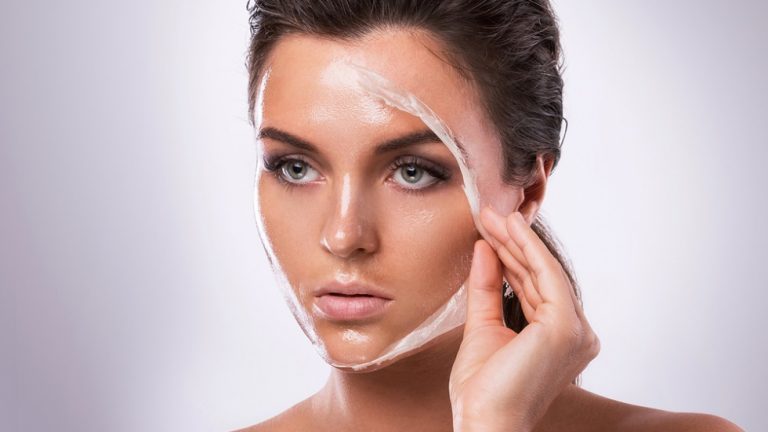 Cea mai eficientă mască naturală cu efect de lifting: masca de față cu ...