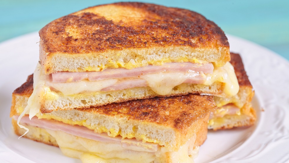 MIAM-MIAM. Sandviș Monte Cristo | avantaje.ro