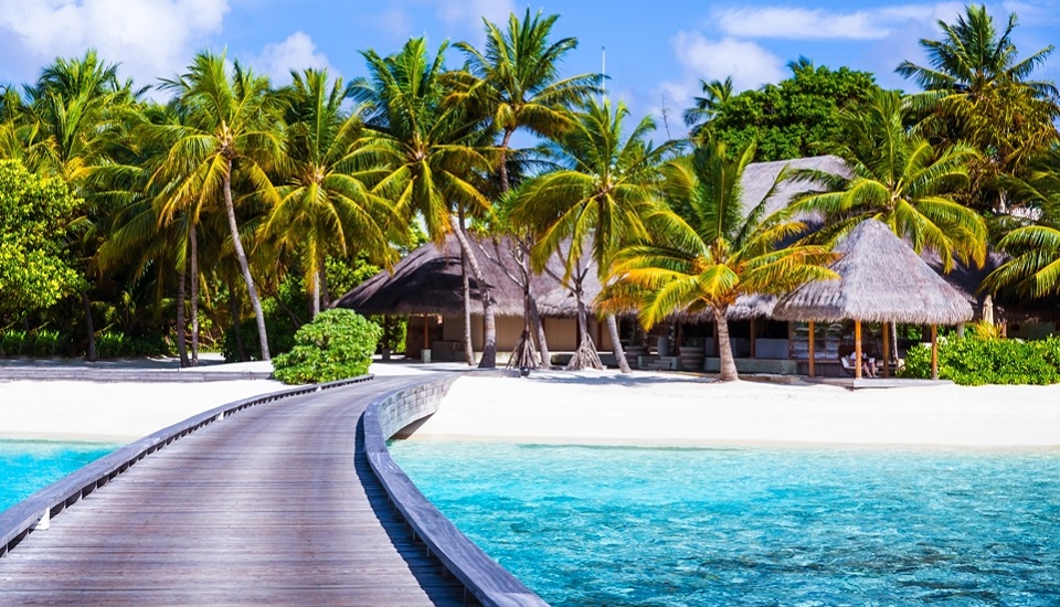 (P) Speriați de ger și viscol, turiștii români își cumpără vacanțe ...