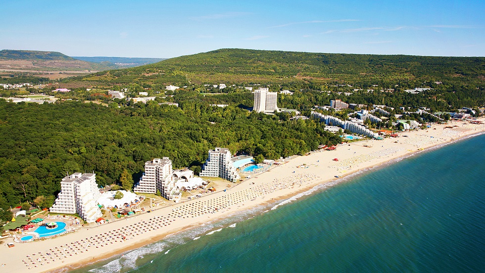 (P) 3 motive să vizitezi Albena în această vară | avantaje.ro