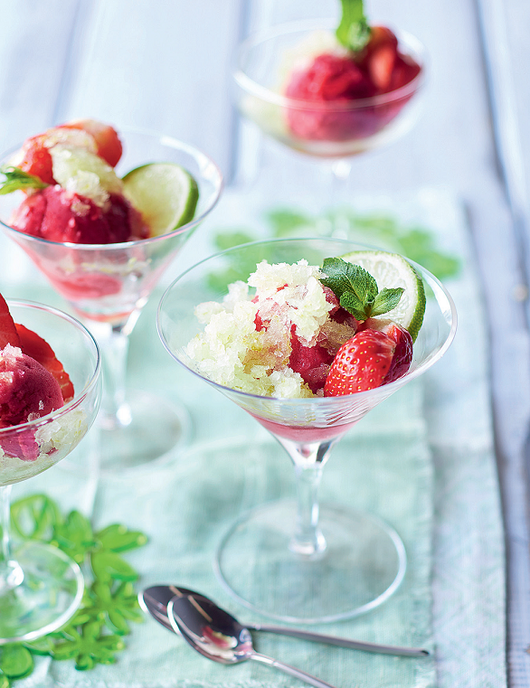 Înghețată cu rom și căpșune | avantaje.ro