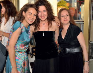 Scriitoarea Victoria Serman: "Fericirea aduce succesul, și nu invers ...