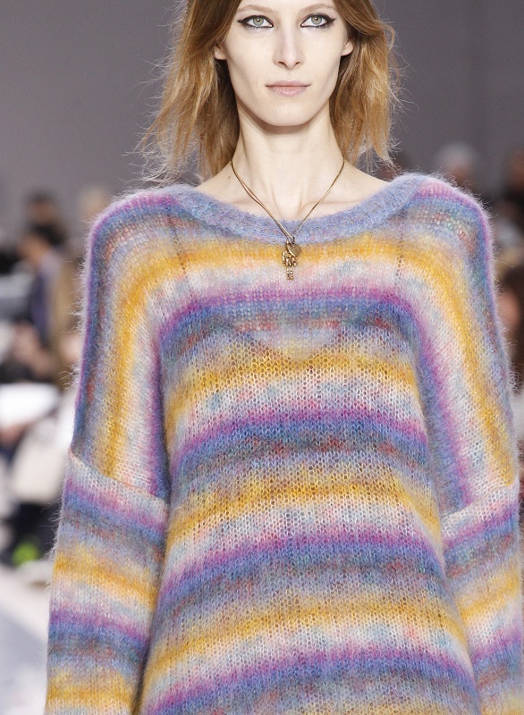 Smart shopping! Cele mai stylish pulovere sub 200 de lei | avantaje.ro