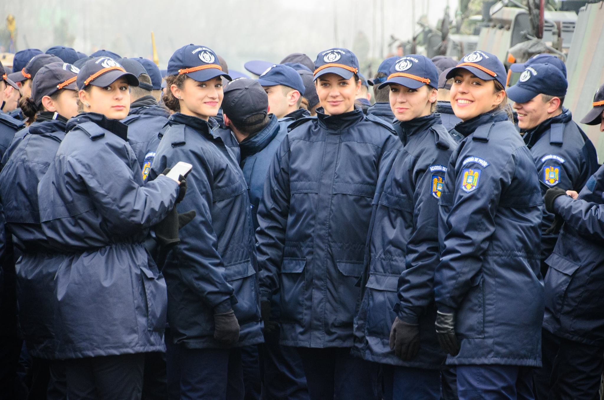 polițiste frumoase parada 1 decembrie 2017 (1) - Avantaje.ro - De 20 de ...