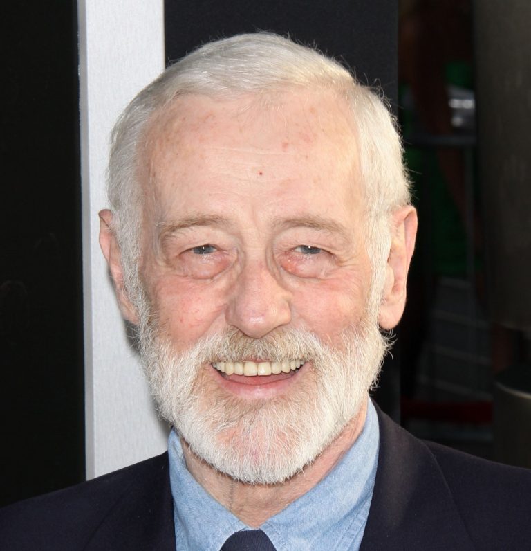 Lumea filmului este în doliu! Actorul John Mahoney a murit la vârsta de ...