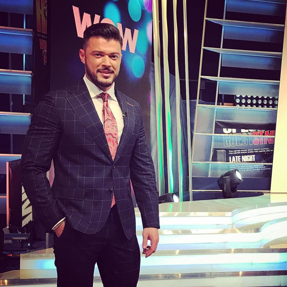Ce salariu are Victor Slav? Prezentatorul primește o sumă importantă de ...