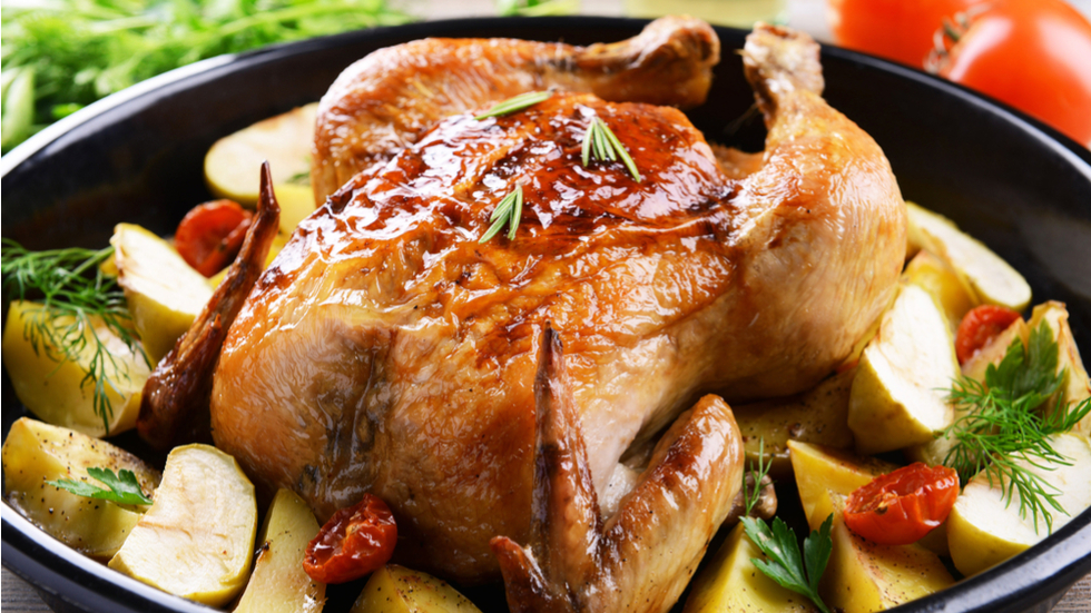 Pui fraged gătit în lapte! Reţeta specială semnată de Jamie Oliver pe ...