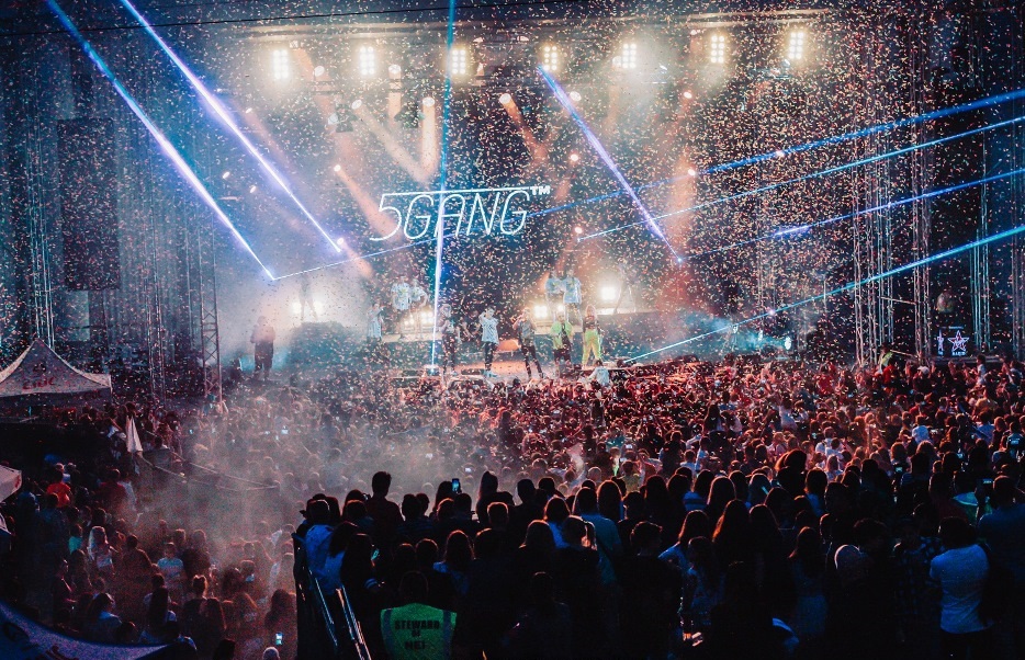 Ați auzit de 5GANG? Se pare că sunt idolii noii generații... | avantaje.ro