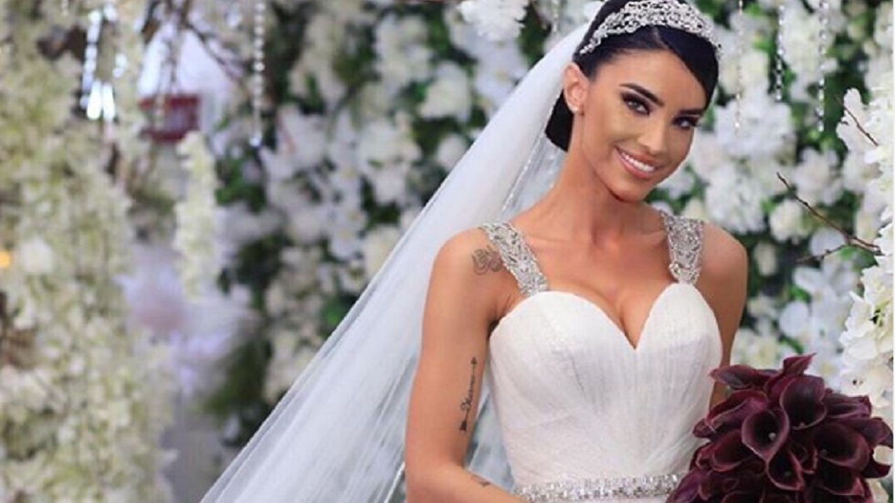 Cum arăta Adelina Pestrițu când a îmbrăcat prima oară rochia de mireasă?