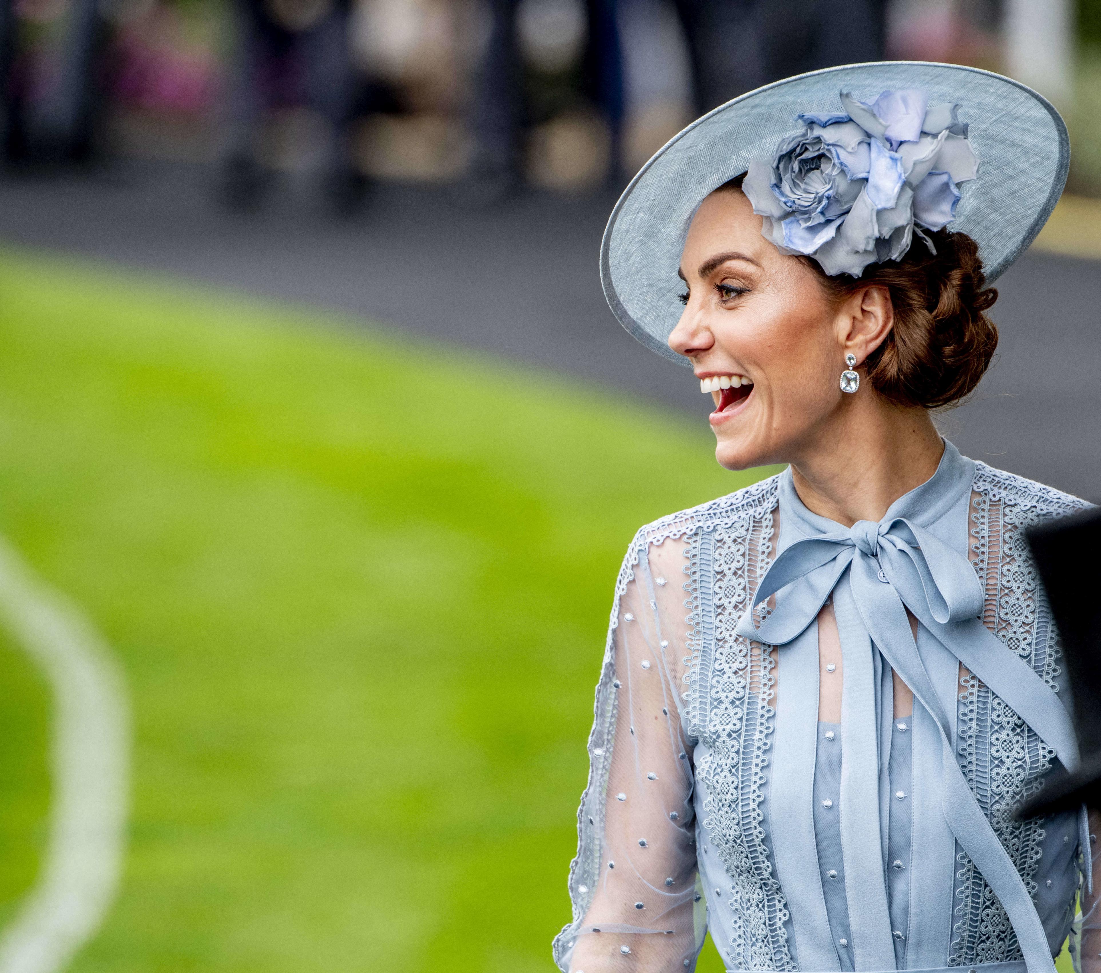 Kate Middleton, chic la Wimbledon 2019! Ce a purtat Ducesa