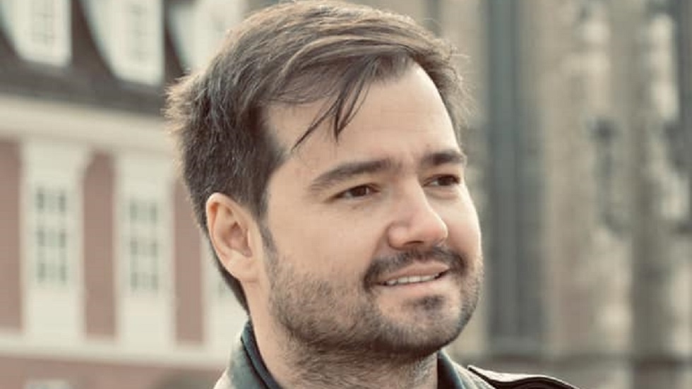 Ce frumoasă este soția lui Laurențiu Duță! Formează un cuplu de 26 de ani