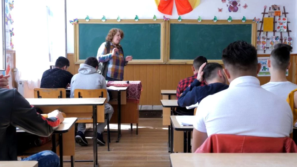 Modele de teste PISA. 44% dintre elevii români sunt analfabeți funcțional