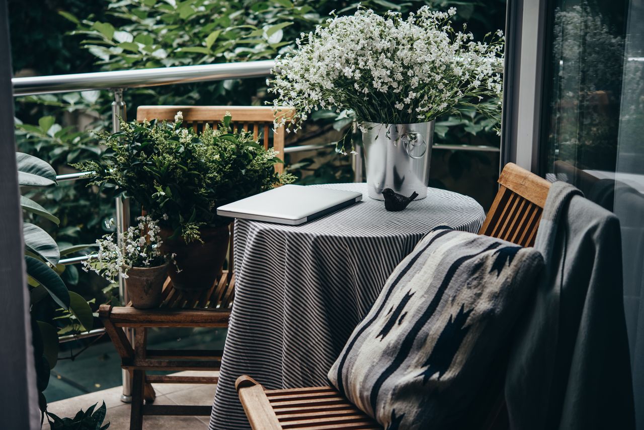Idei pentru un balcon confortabil și practic | avantaje.ro