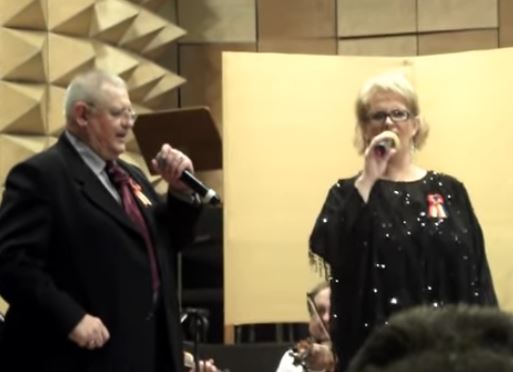 Doliu în lumea muzicii populare - tată și fiică, răpuși de Covid-19 ... Doliu în lumea muzicii populare - tată și fiică, răpuși de Covid-19 ...