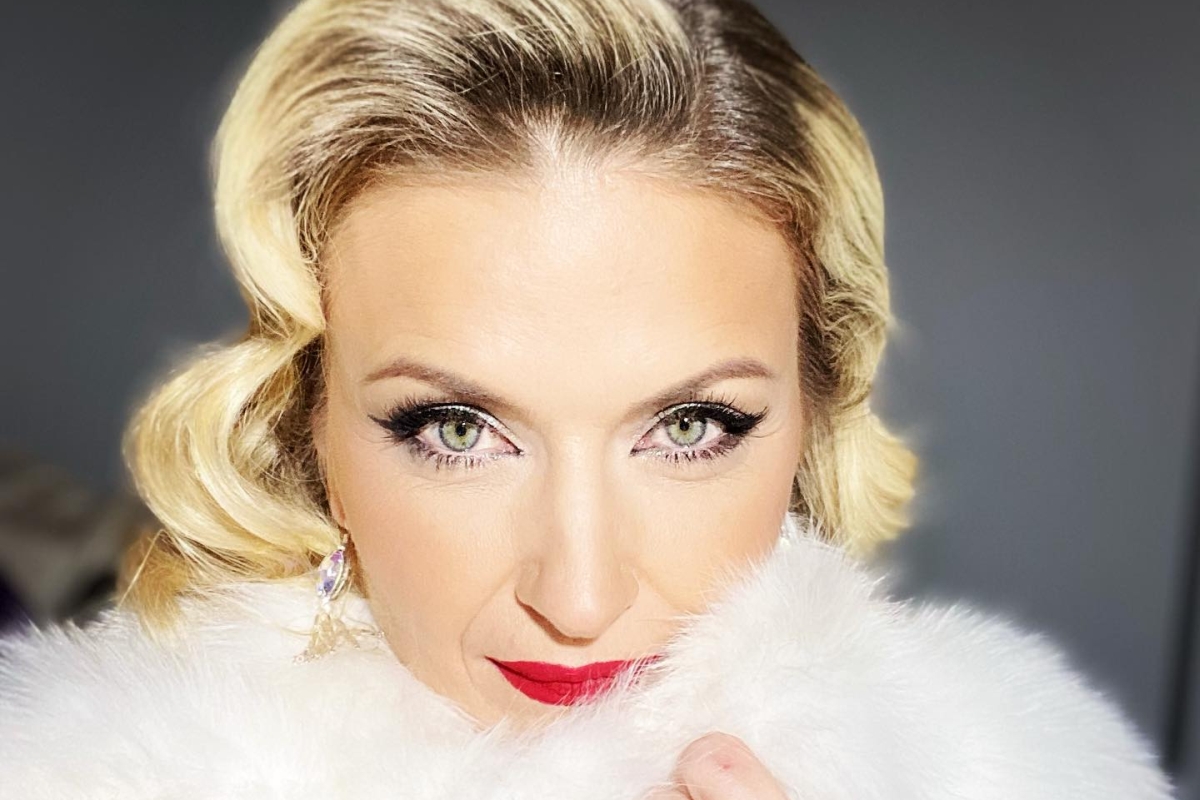 Elwira Petre, schimbare radicală de look?