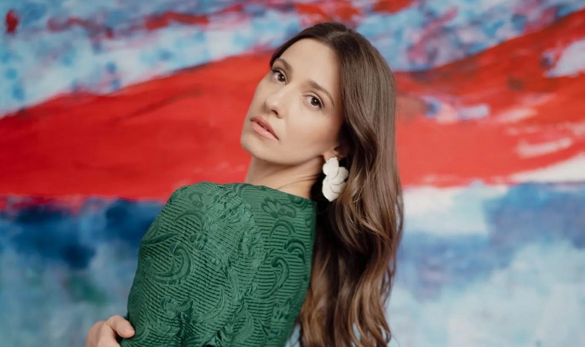 Cum arăta Dana Rogoz la vârsta de 4 ani. A apărut la Televiziunea ...