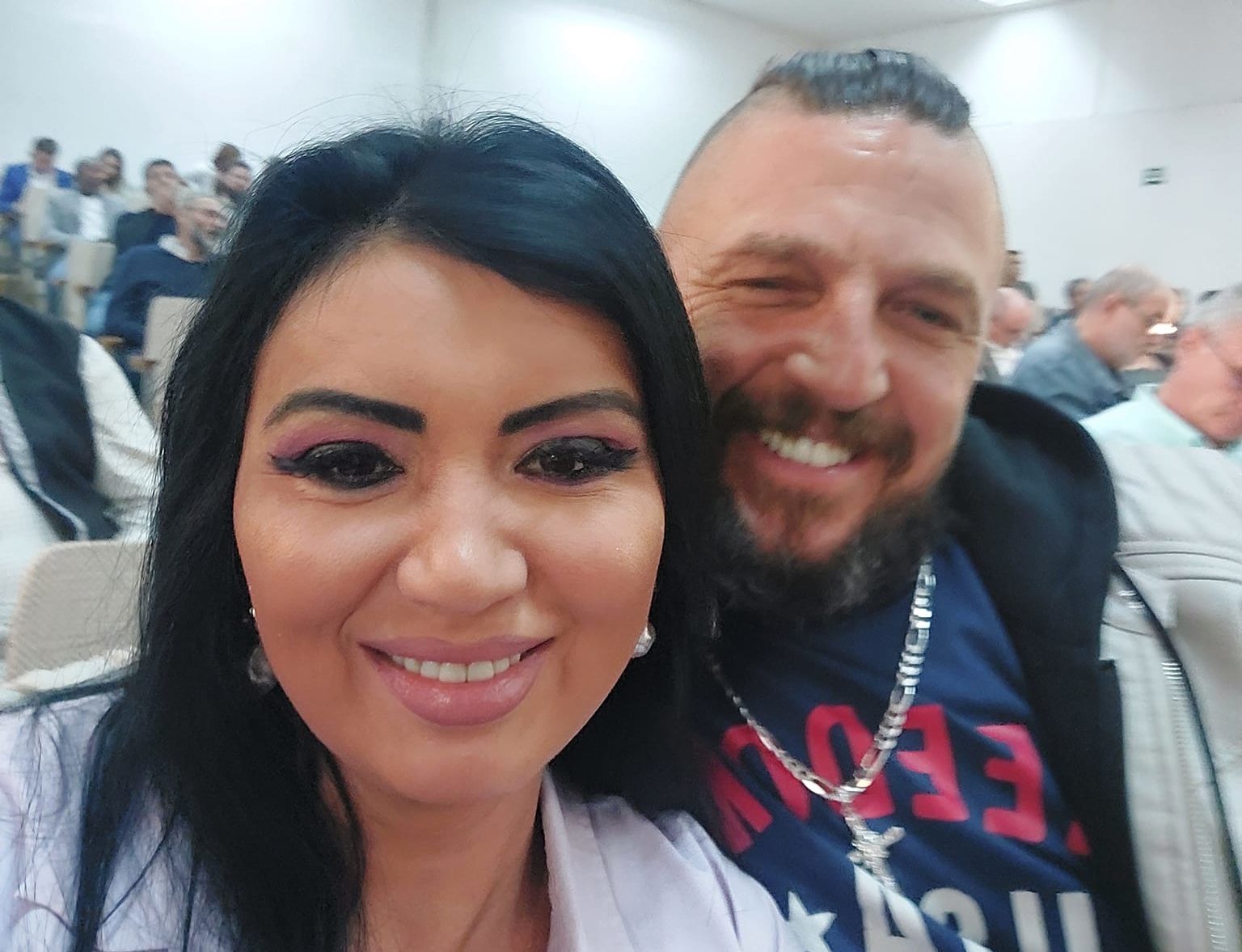 Adriana Bahmuțeanu, mamă pentru copilul logodnicului ei. Cât de ...