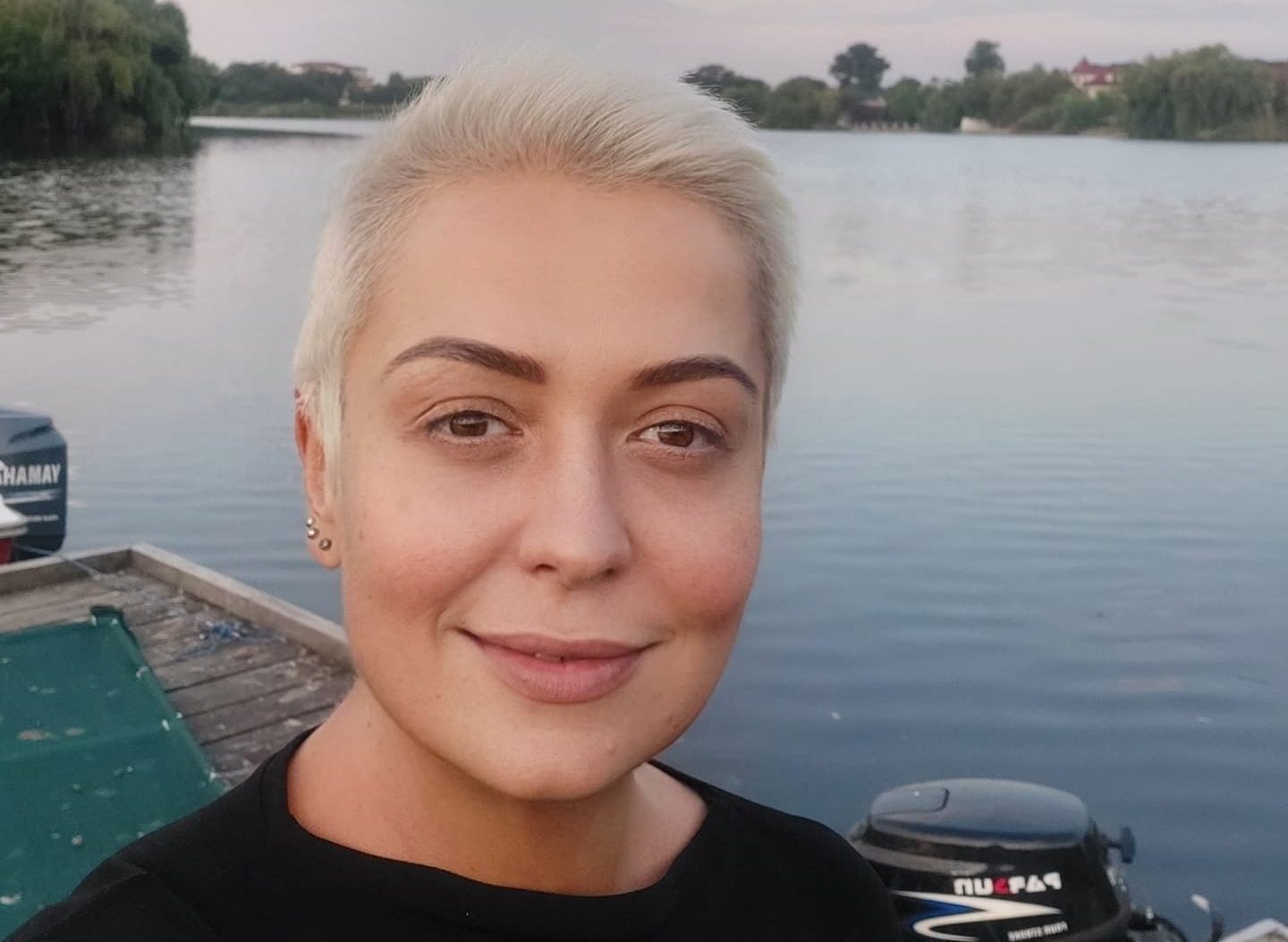 Cum arată Monica Anghel cu părul lung. Reacția fanilor: „Ești transformată”