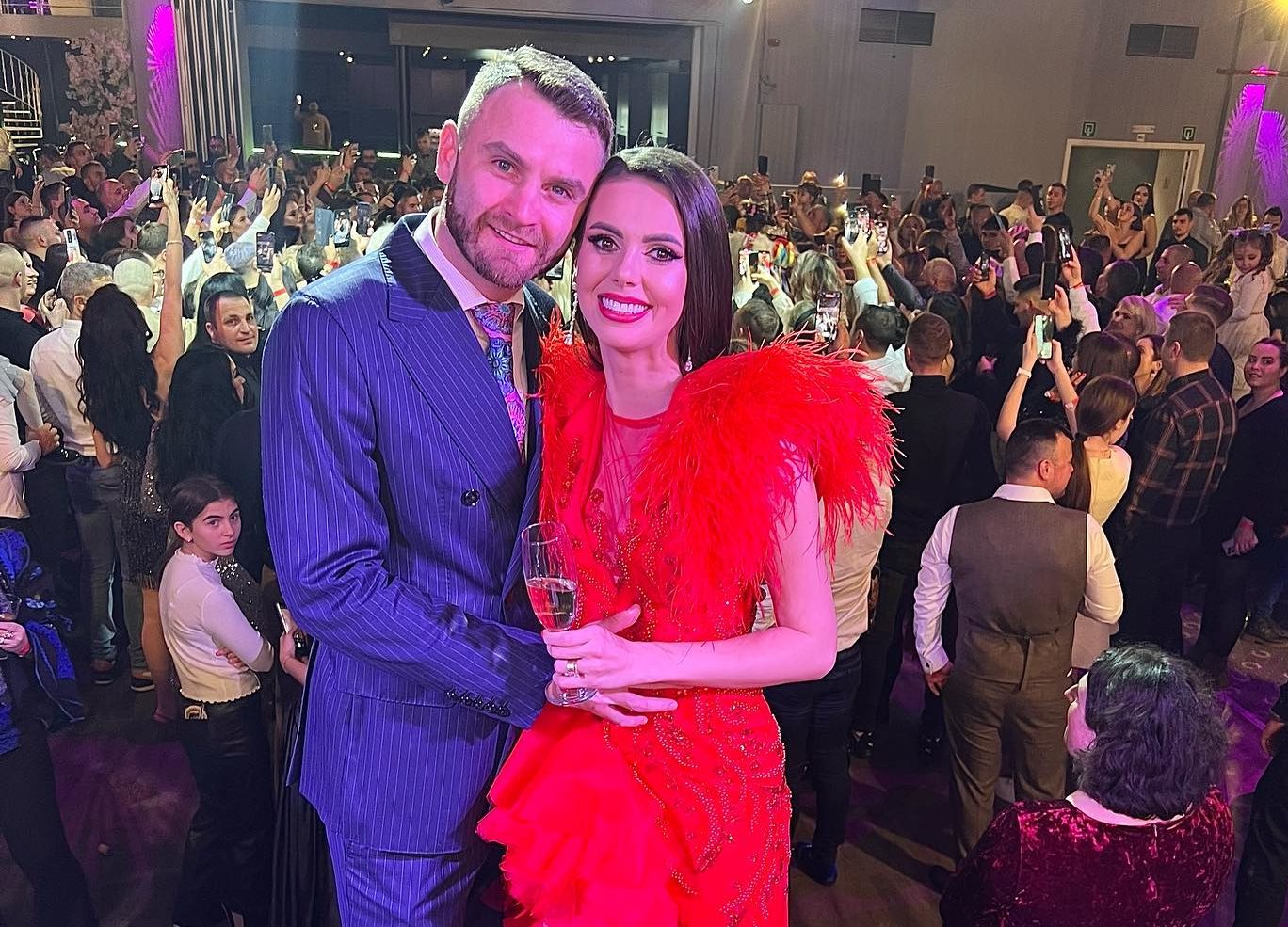 Georgiana Lobonț și soțul au pozat în ipostaze tandre, după ce Rareș ...