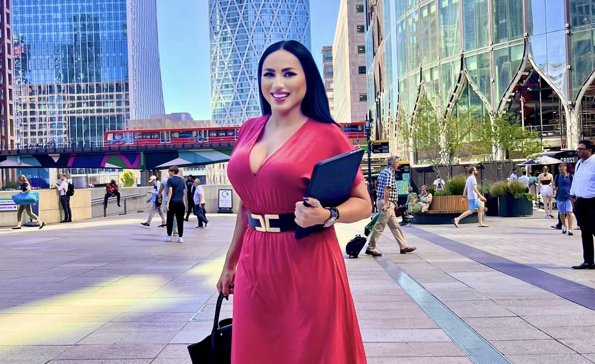 Rocsana Marcu va face naveta între Londra și Dubai