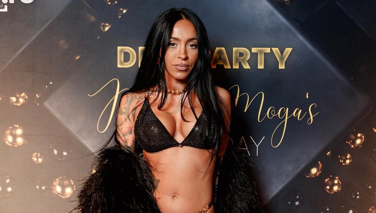 Ruby, criticată pentru că a apărut în lenjerie intimă la o petrecere