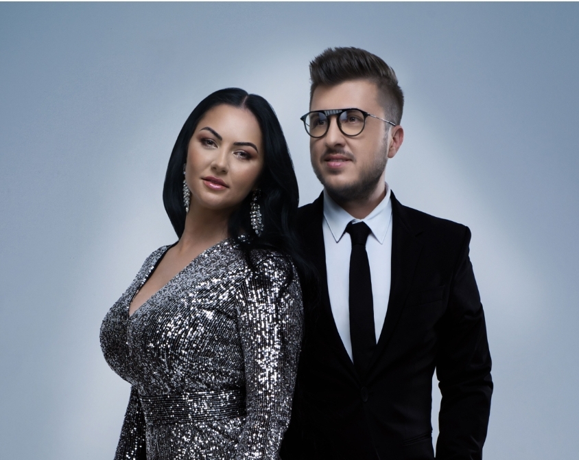 Iuliana și Costin Ghinea, de la Prestige Orchestra, văzut, plăcut, luat ...