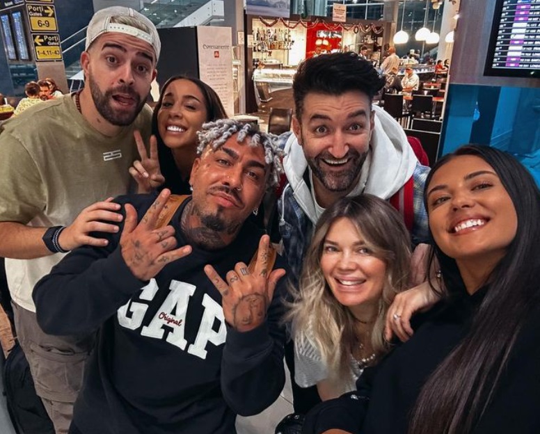 Smiley, într-o vacanță exotică cu Gina Pistol și fiica lor