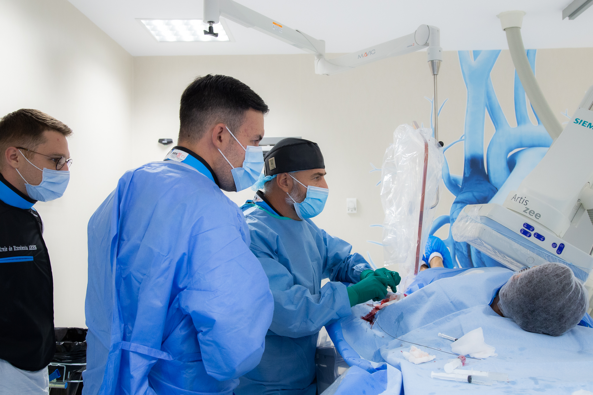 (P) Fără fibrom, fără bisturiu – Procedura de embolizare a fibromului ...