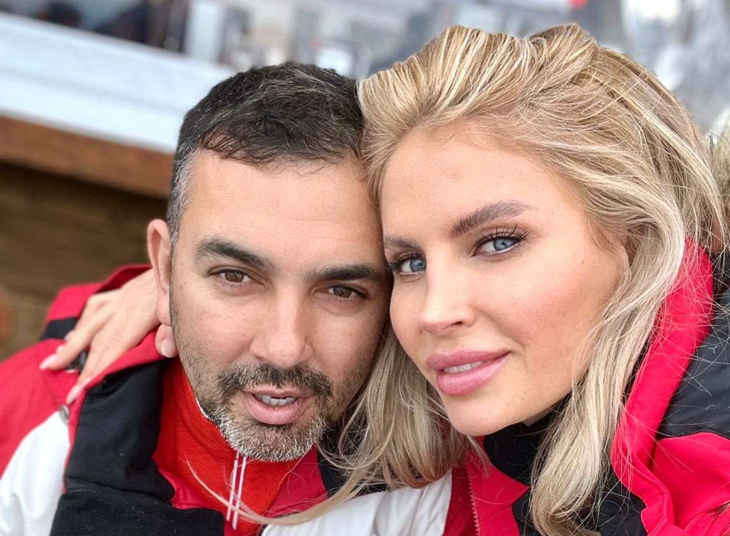 Andreea Bănică nu mai poartă verigheta. S-a căsătorit cu Lucian Mitrea ...