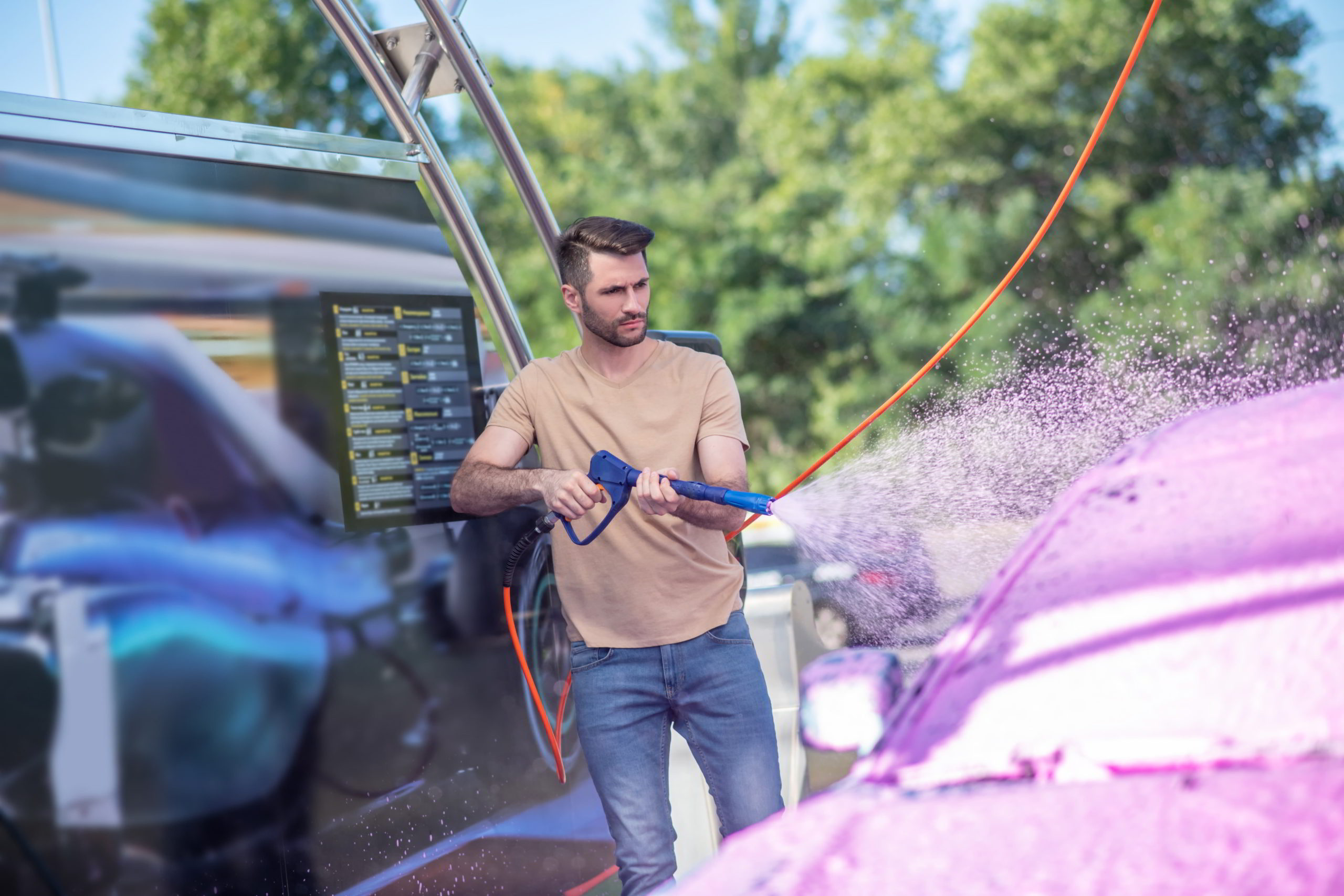 Ghidul începătorului care își dorește propria spălătorie auto self ...