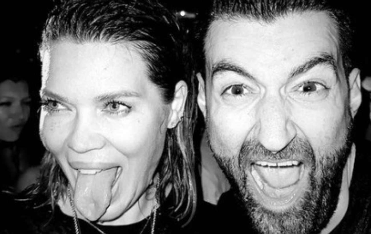 Sărutul pătimaș dintre Smiley și Gina Pistol. Ce urare i-a făcut soția ...