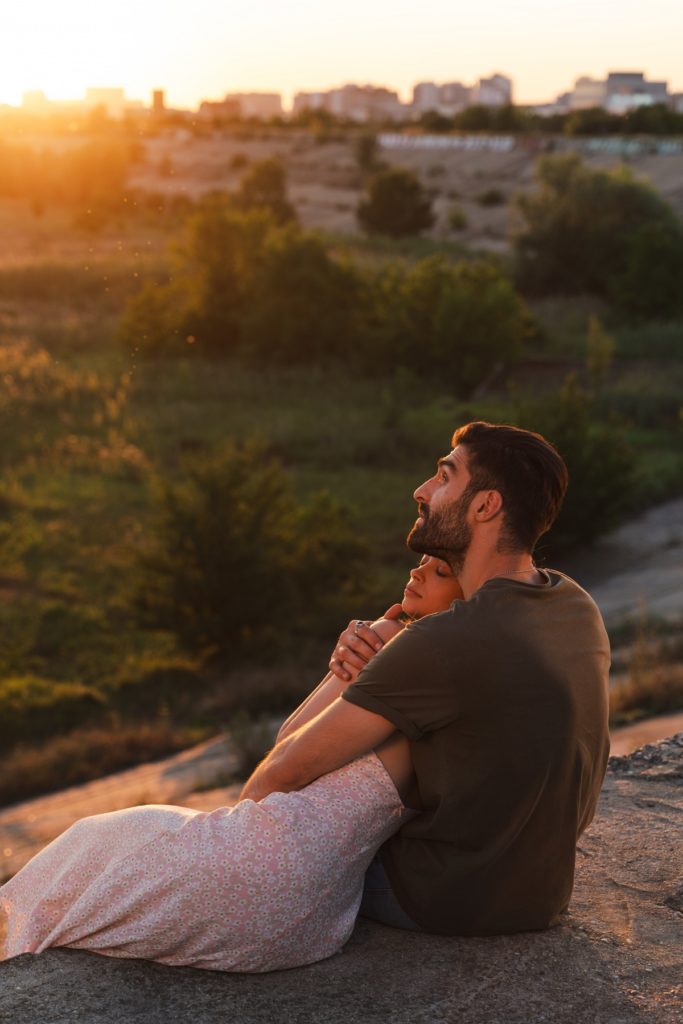 Daniel Nuță și Teona Stavarachi, actori principali în serialul „Groapa ...