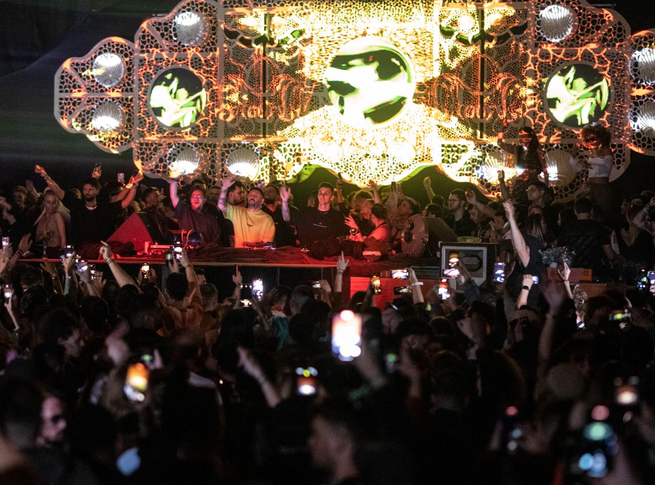 Festivalul de muzică electronică Sunwaves revine în Mamaia | avantaje.ro