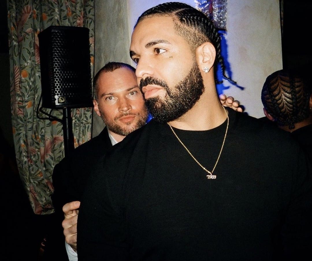 Drake, tată singur. Cum se descurcă vedeta cu un puști de 6 ani?