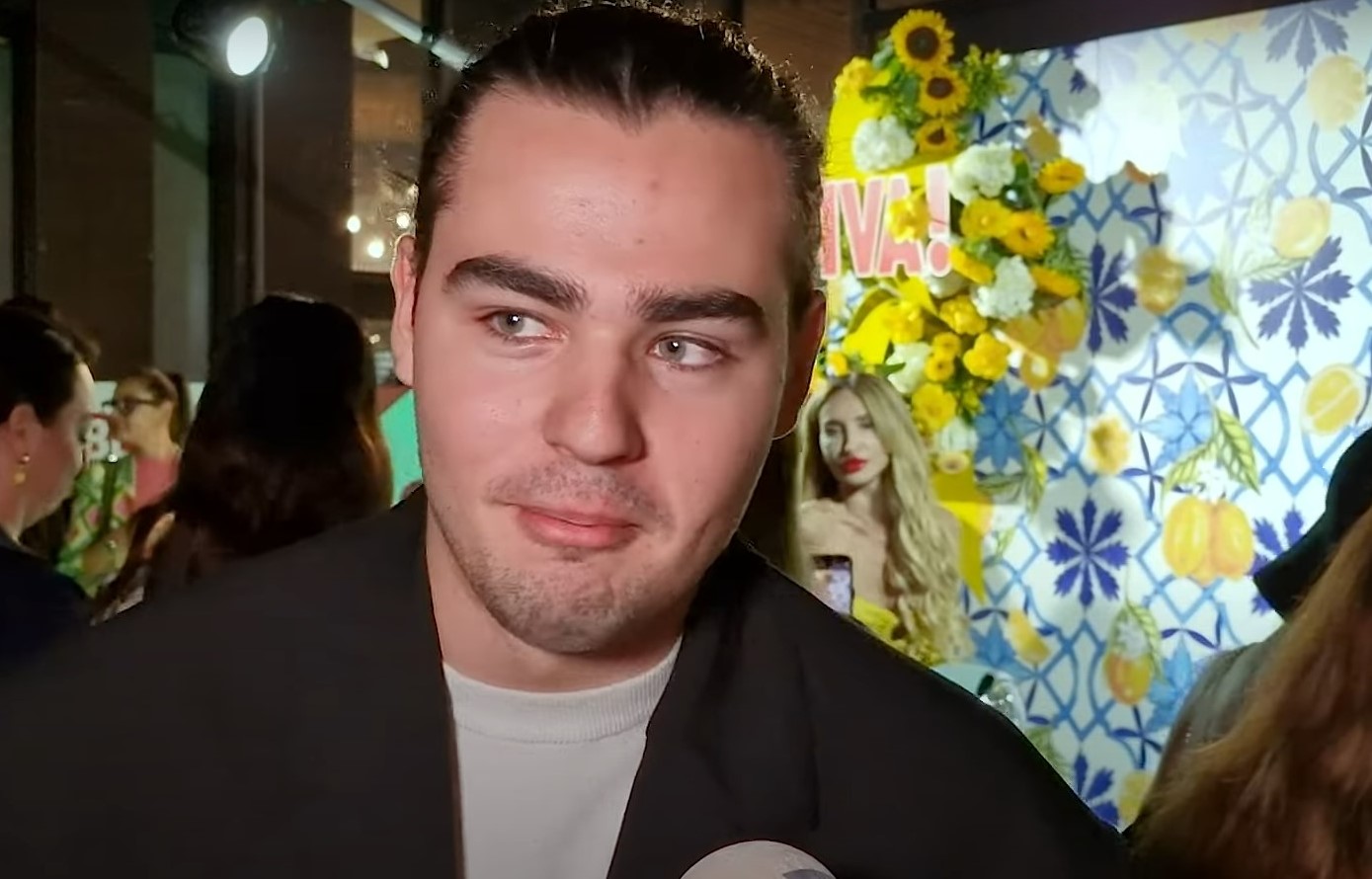 Radu Ștefan Bănică joacă în primul serial TV. Fiul lui Ștefan Bănică jr ...