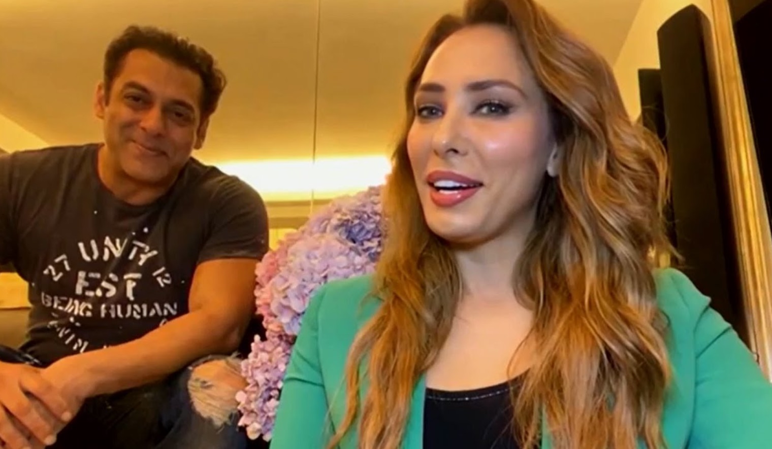 Imagini cu Salman Khan alături de Iulia Vântur și părinții ei. Au sărbătorit împreună o zi ...