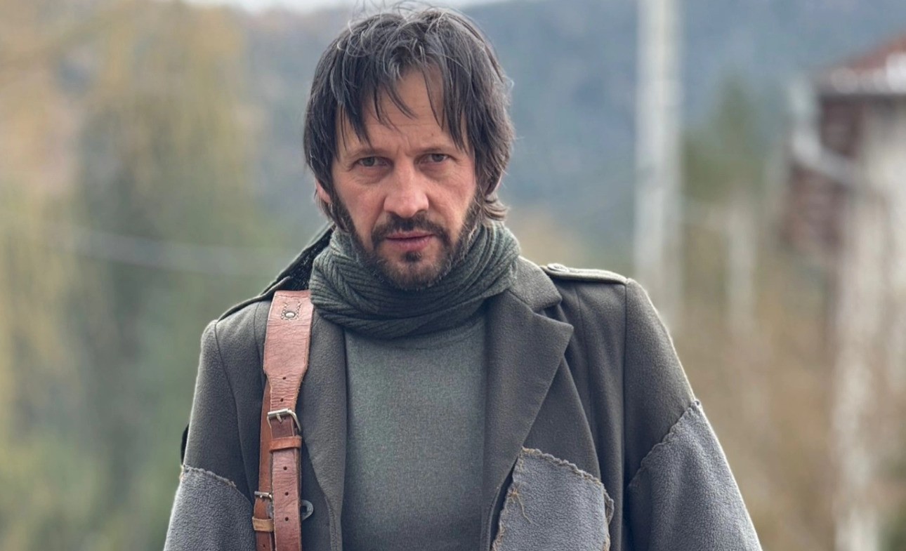 Detalii neștiute din viața lui Bogdan Farcaș, actorul din serialul ...