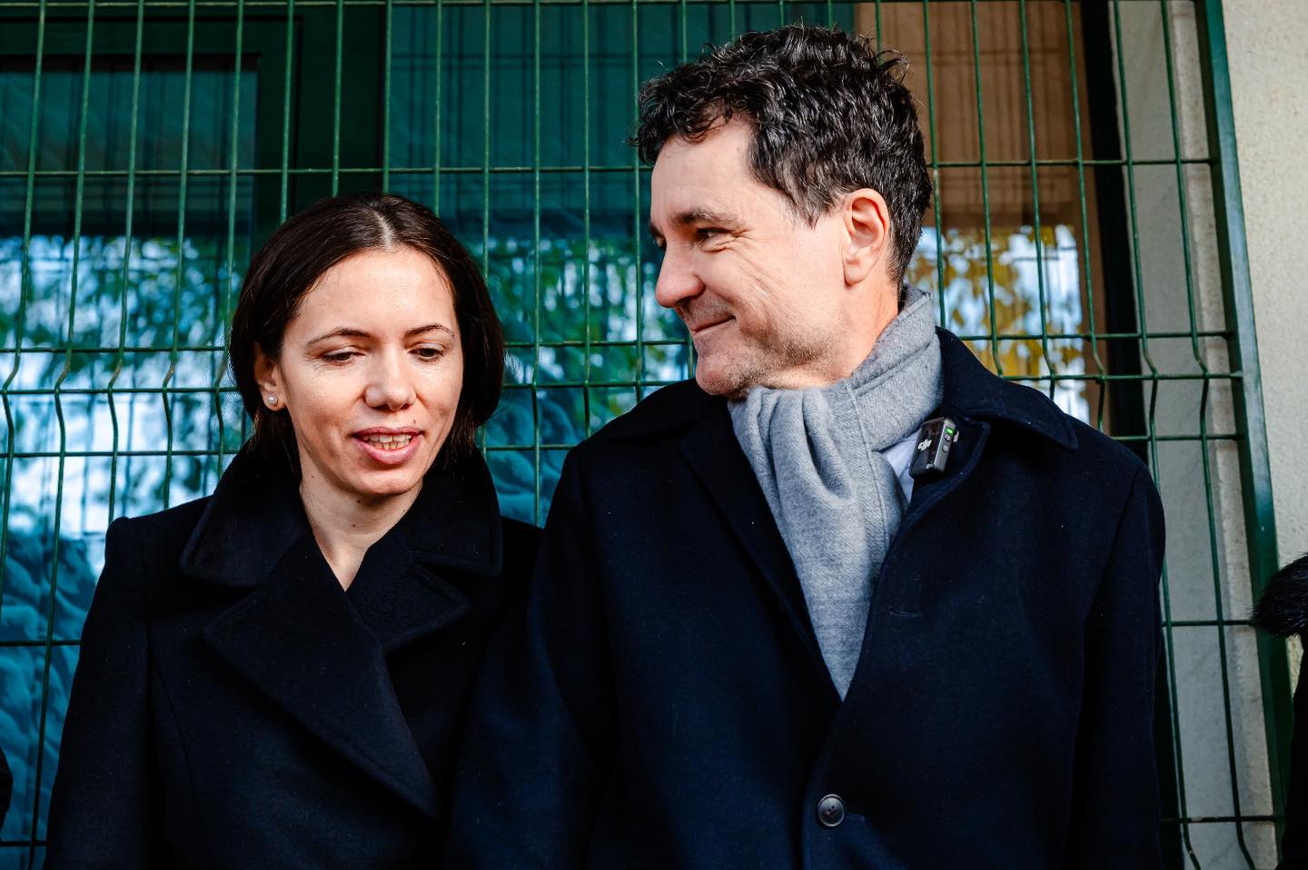 Cu ce se ocupă partenera lui Nicușor Dan. Mirabela Grădinaru stă ...