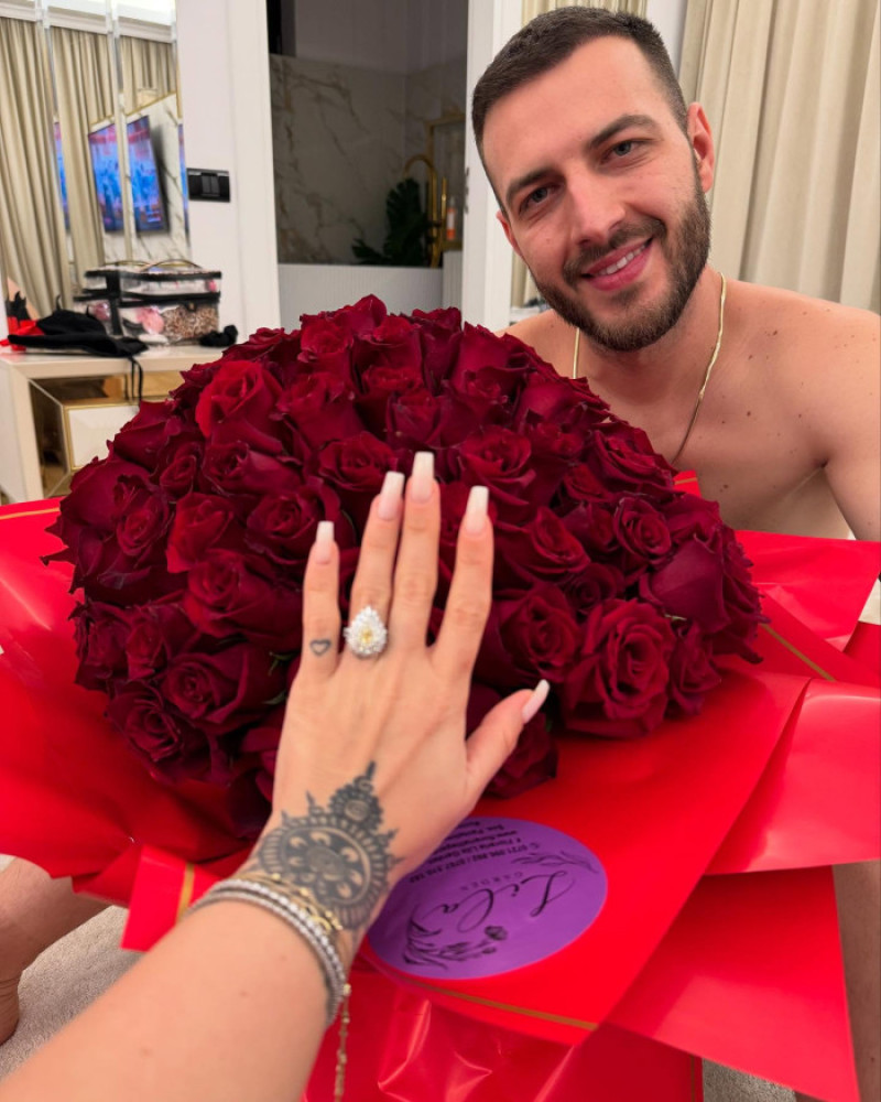 Dragoste și valuri: Oana Radu și Șerban Balaban spun DA pe plajă, pe 4 ...