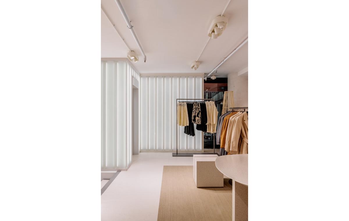 LPP deschide un nou magazin Reserved în București Mall