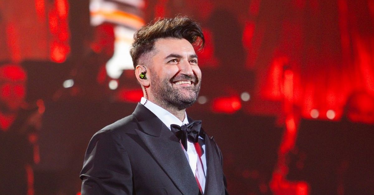 Gina Pistol și Josephine i-au făcut galerie lui Smiley, la Sala ...